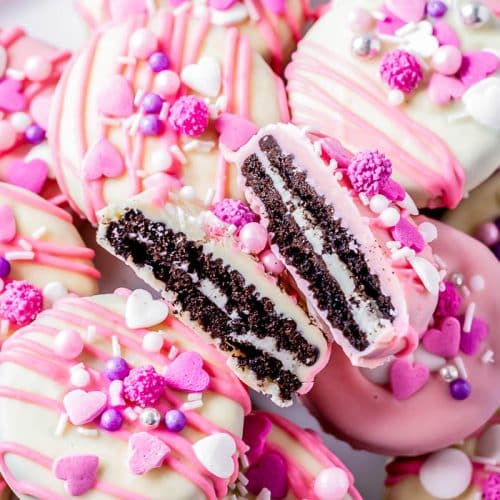 Chocolate Dipped Oreos - Flavor Mosaic