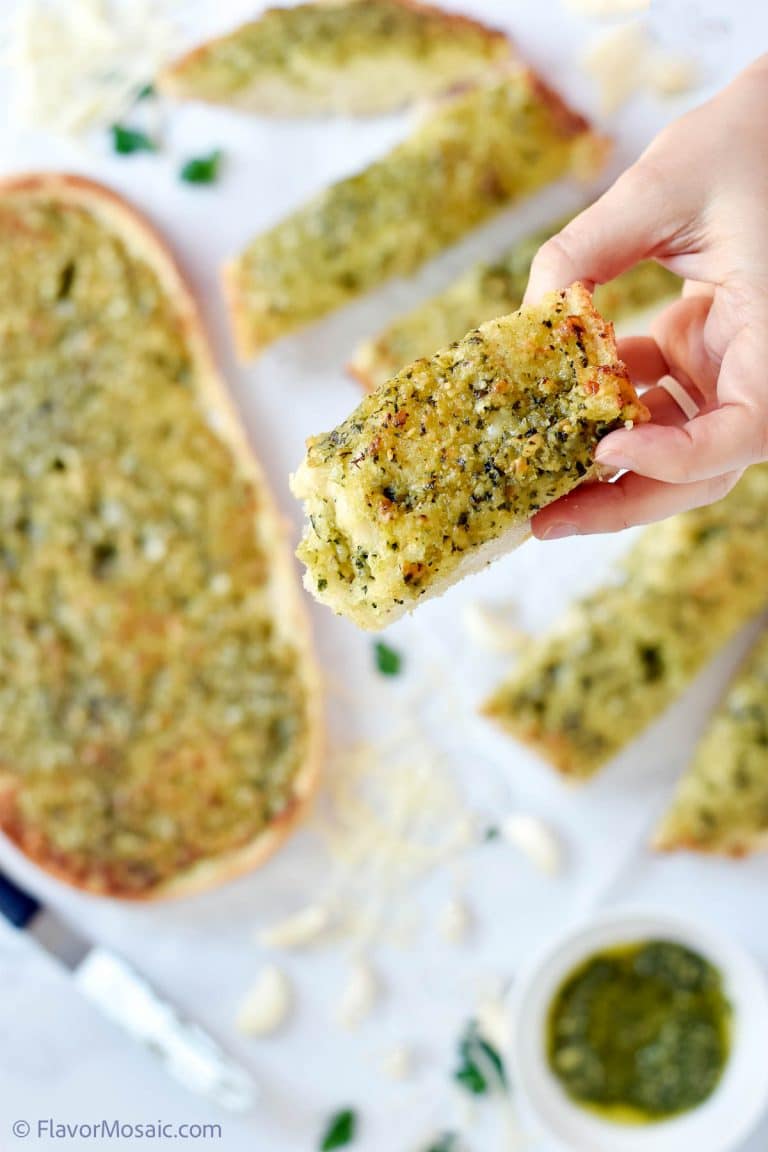 Pesto Garlic Bread - Flavor Mosaic